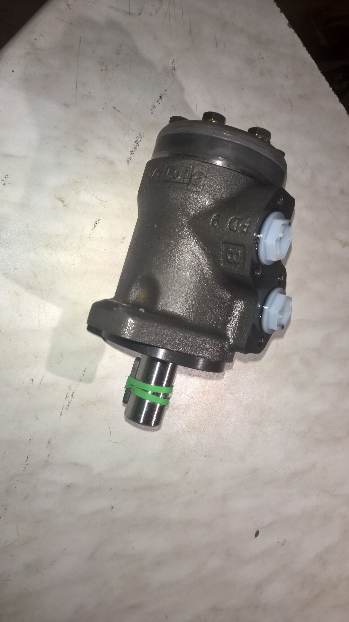 Гидромотор OMPX-080 11186721 А2 25 мм шпонка White Drive Danfoss Power ...