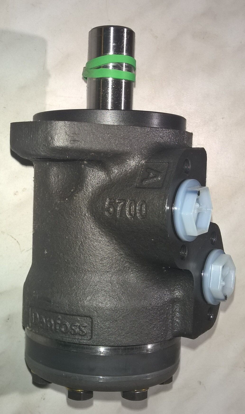 Гидромотор OMPX-080 11186721 А2 25 мм шпонка White Drive Danfoss Power ...