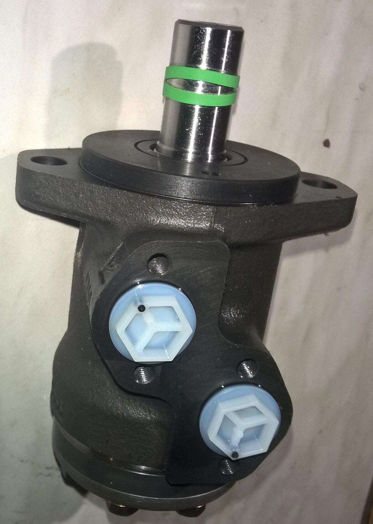 Гидромотор OMPX-080 11186721 А2 25 мм шпонка White Drive Danfoss Power ...